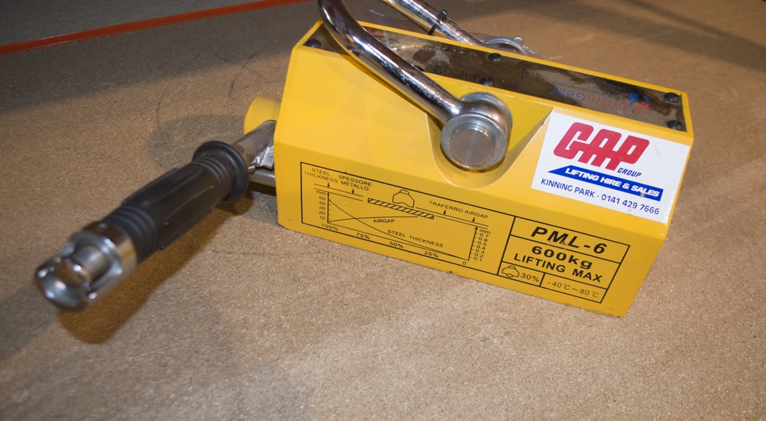 Lifting Magnet 2t SWL | GAP Group