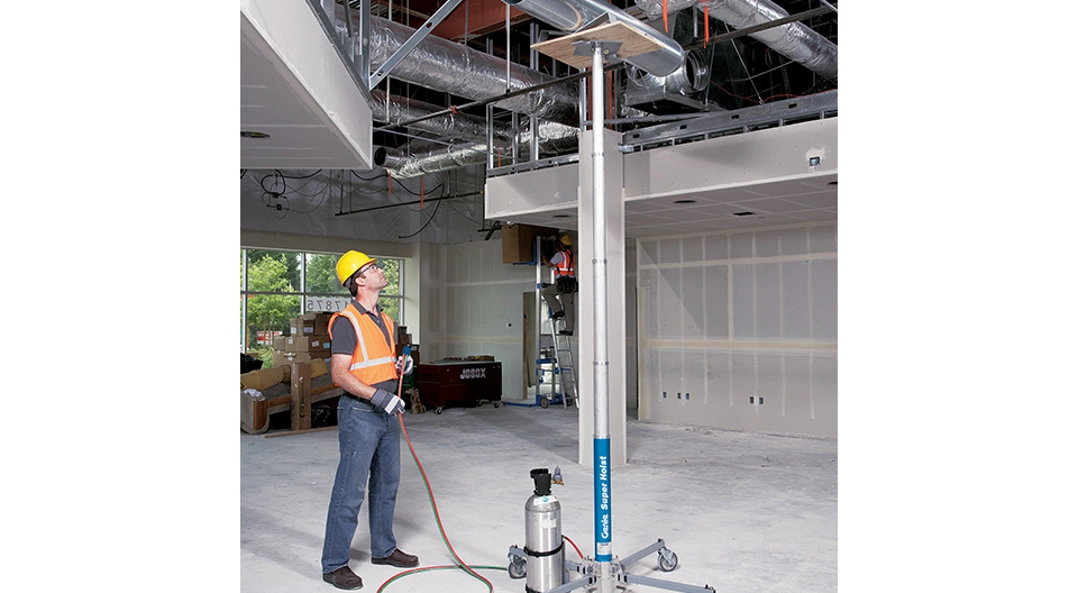 Gas Operated Material Lift - 113kg 5.6m | GAP Group